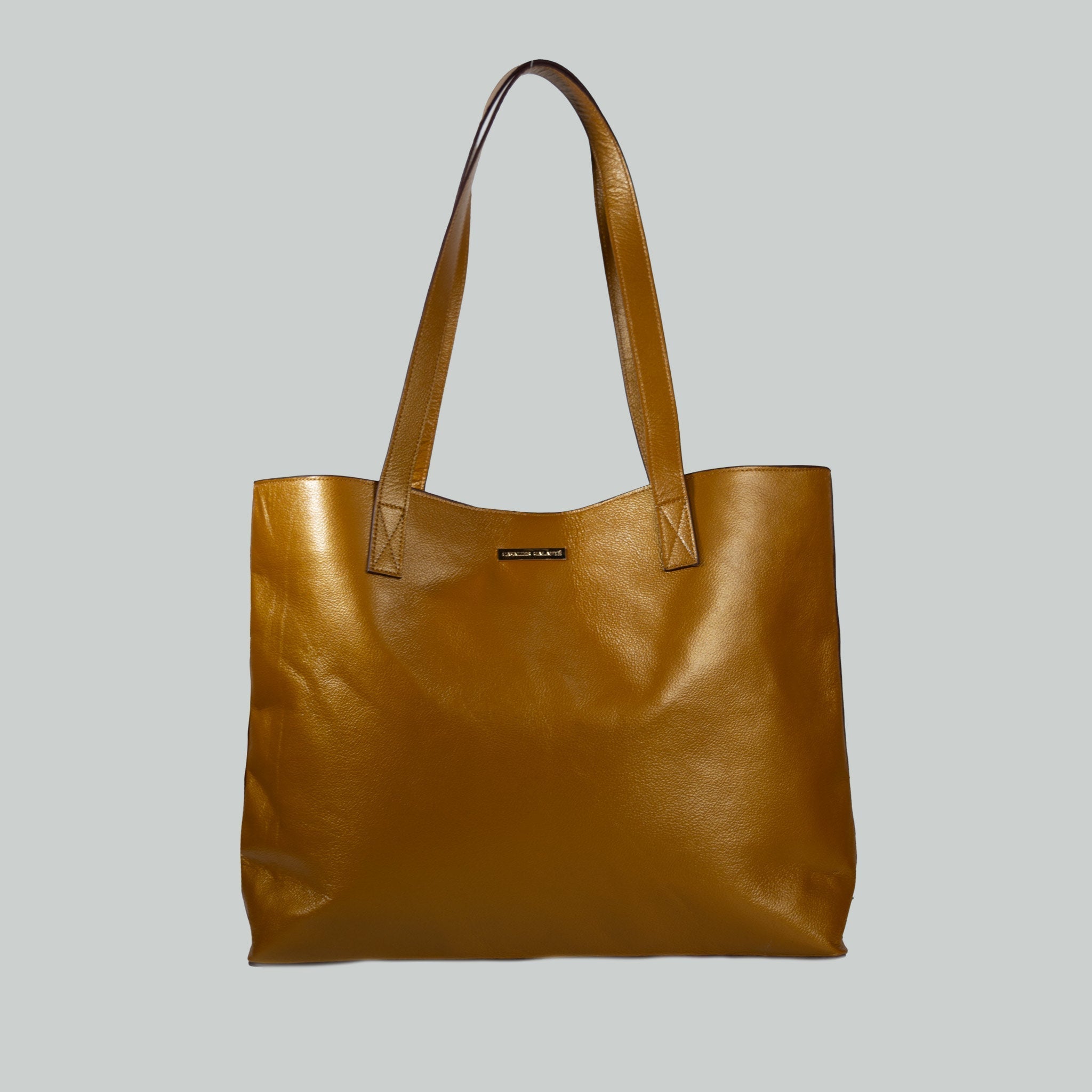 All Leather Bags – Cavalier Galanté